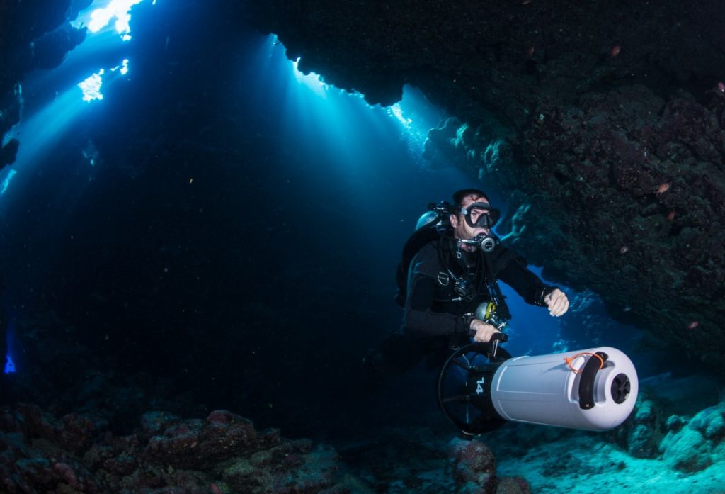 DPV - Dive Propulsion Vehicle - Diving in Elba